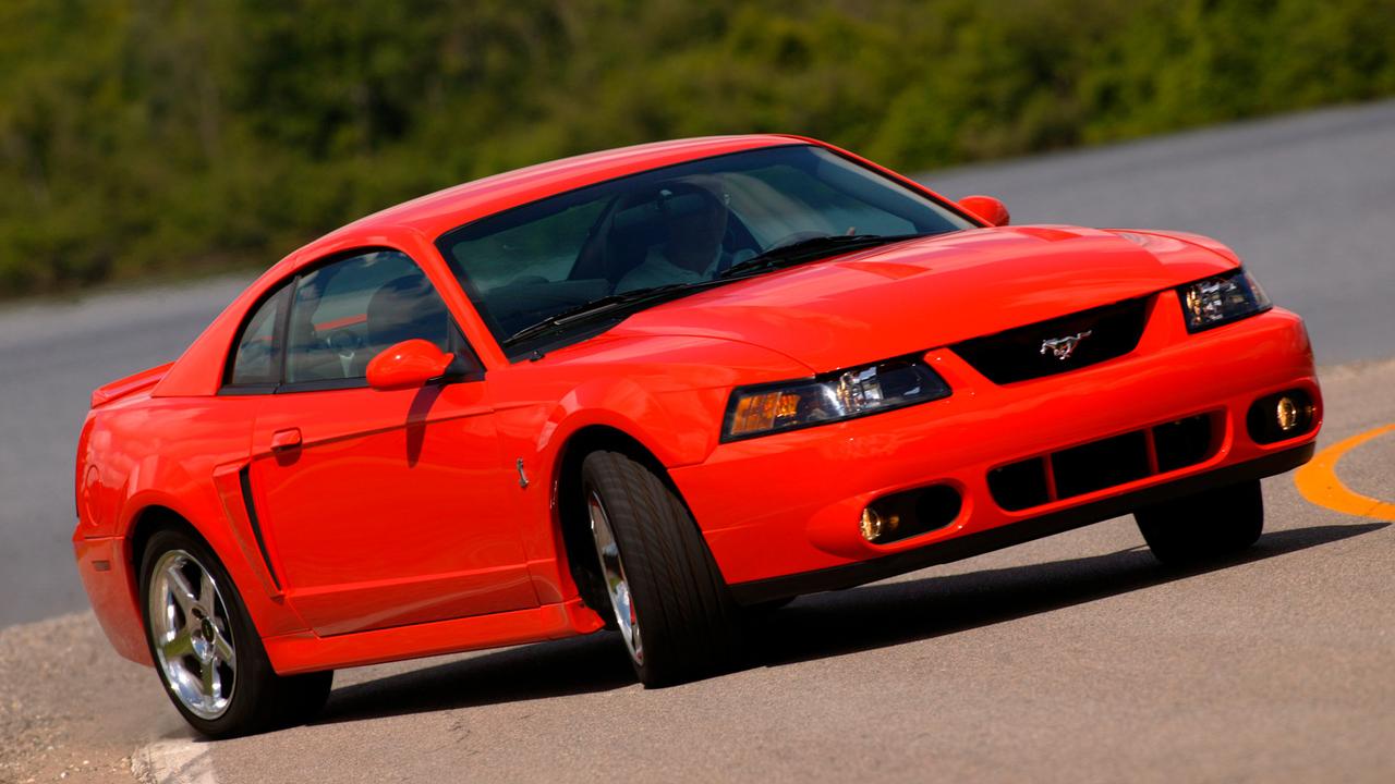 По прозвищу «Терминатор»: пять фактов о диком Ford Mustang SVT Cobra ...
