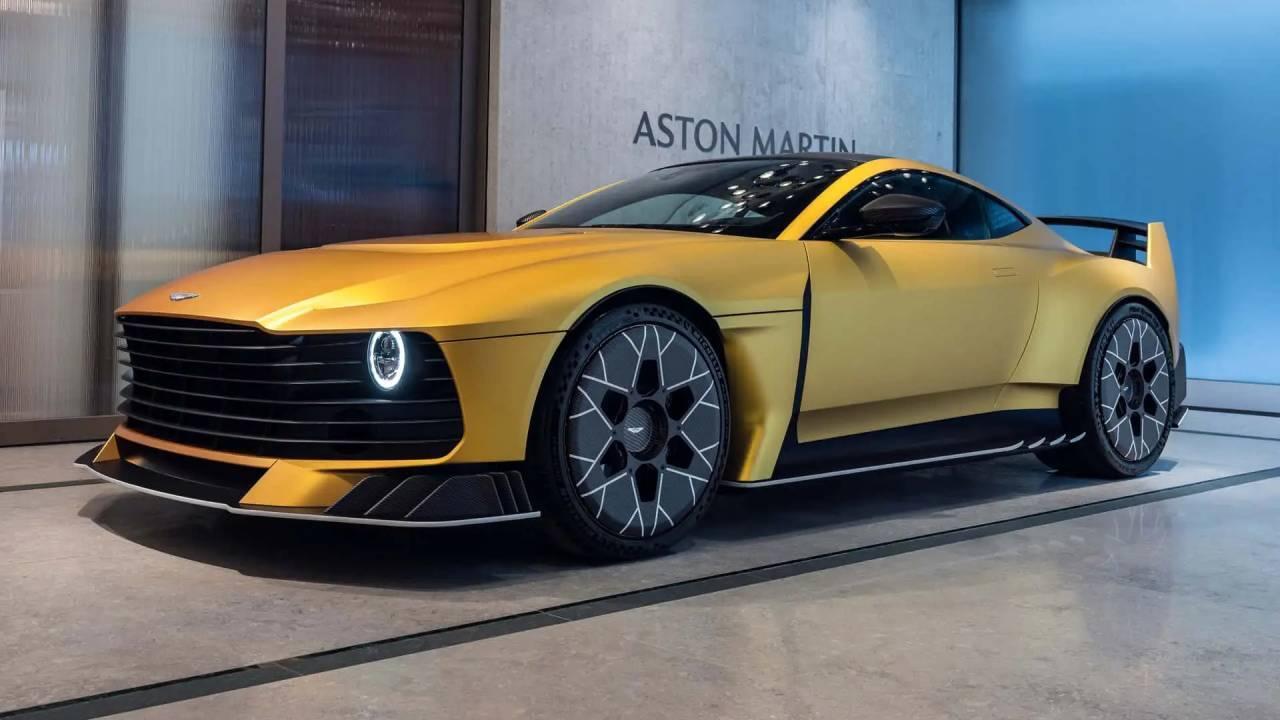 Aston Martin представила новый коллекционный суперкар Valiant: Новости ...